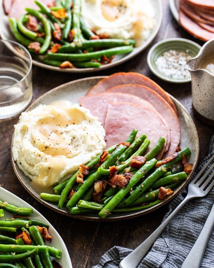 Green Beans with Bacon - Easy Side Dish